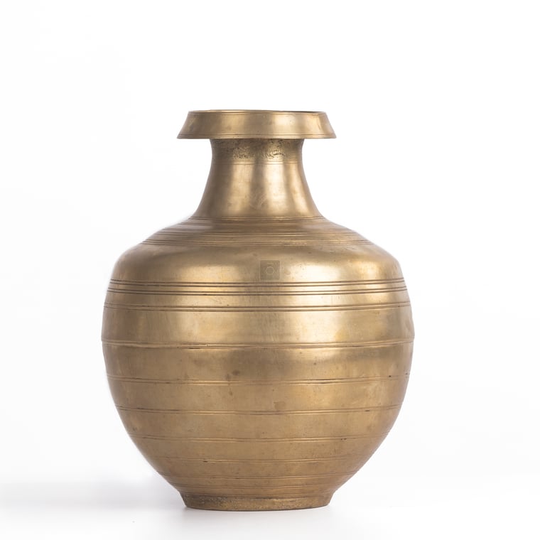 A bronze Ghaila - Photos Nepal