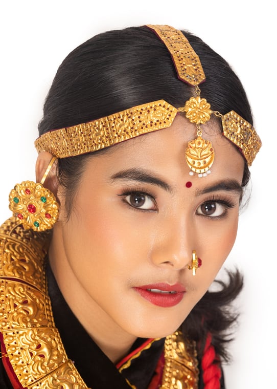 Stunning Nepali beauty looking elegant for camera - Photos Nepal