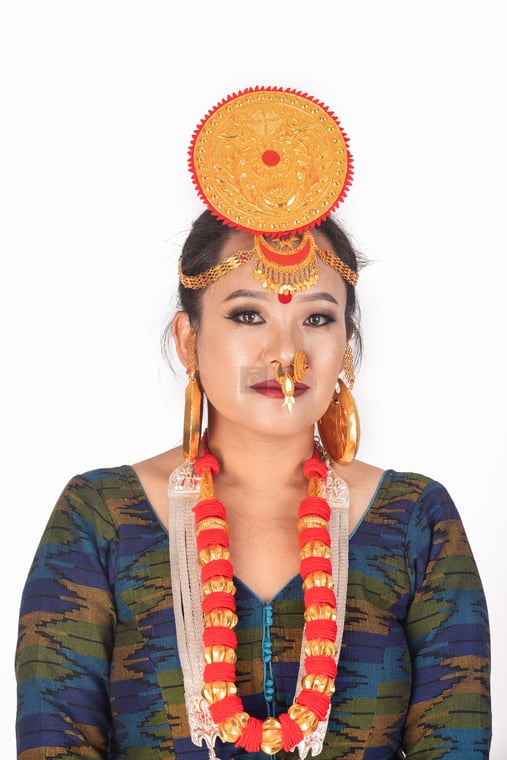 A young Limbu girl looking proudly in front of the camera - Photos Nepal