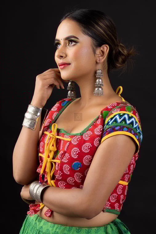Elegant Tharu Girl Posing for the Camera with Shy Expression - Right Profile - Photos Nepal