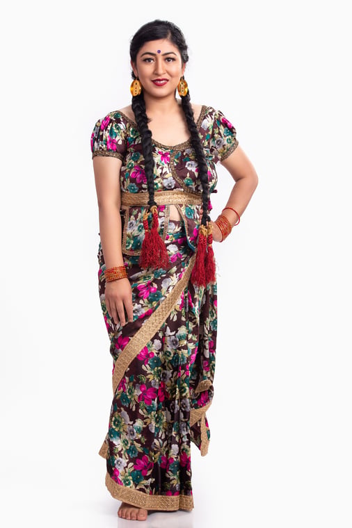 Nepali Girl Posing In Traditional Nepali Attire Photos Nepal 5011