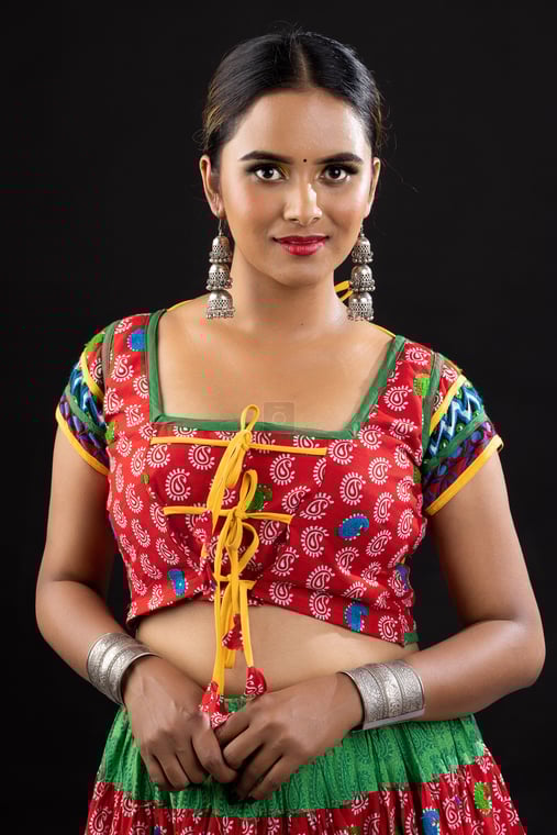 Portrait of a Tharu Beauty in Traditional Dress - Photos Nepal