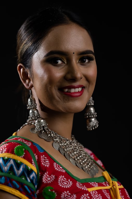 Smiling Tharu Beauty in Tharu Cultural Dress - Photos Nepal