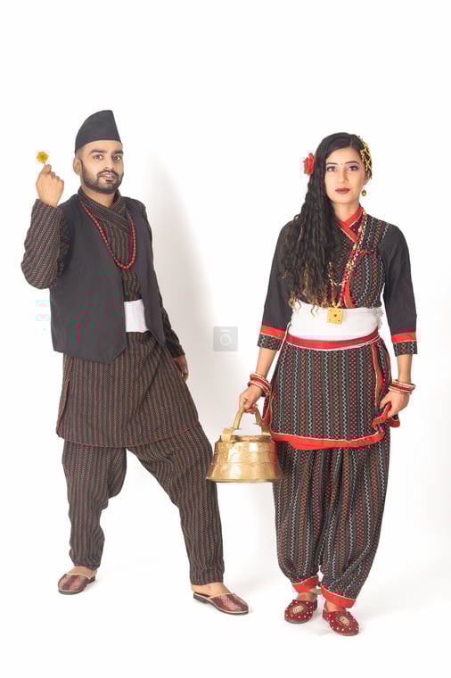 A beautiful Newari couple - Photos Nepal
