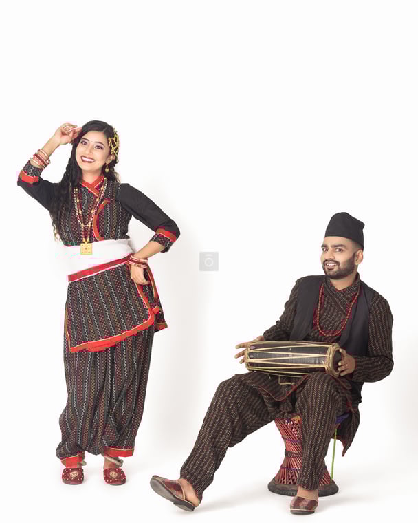 A Newari couple enjoying music and dancing - Photos Nepal